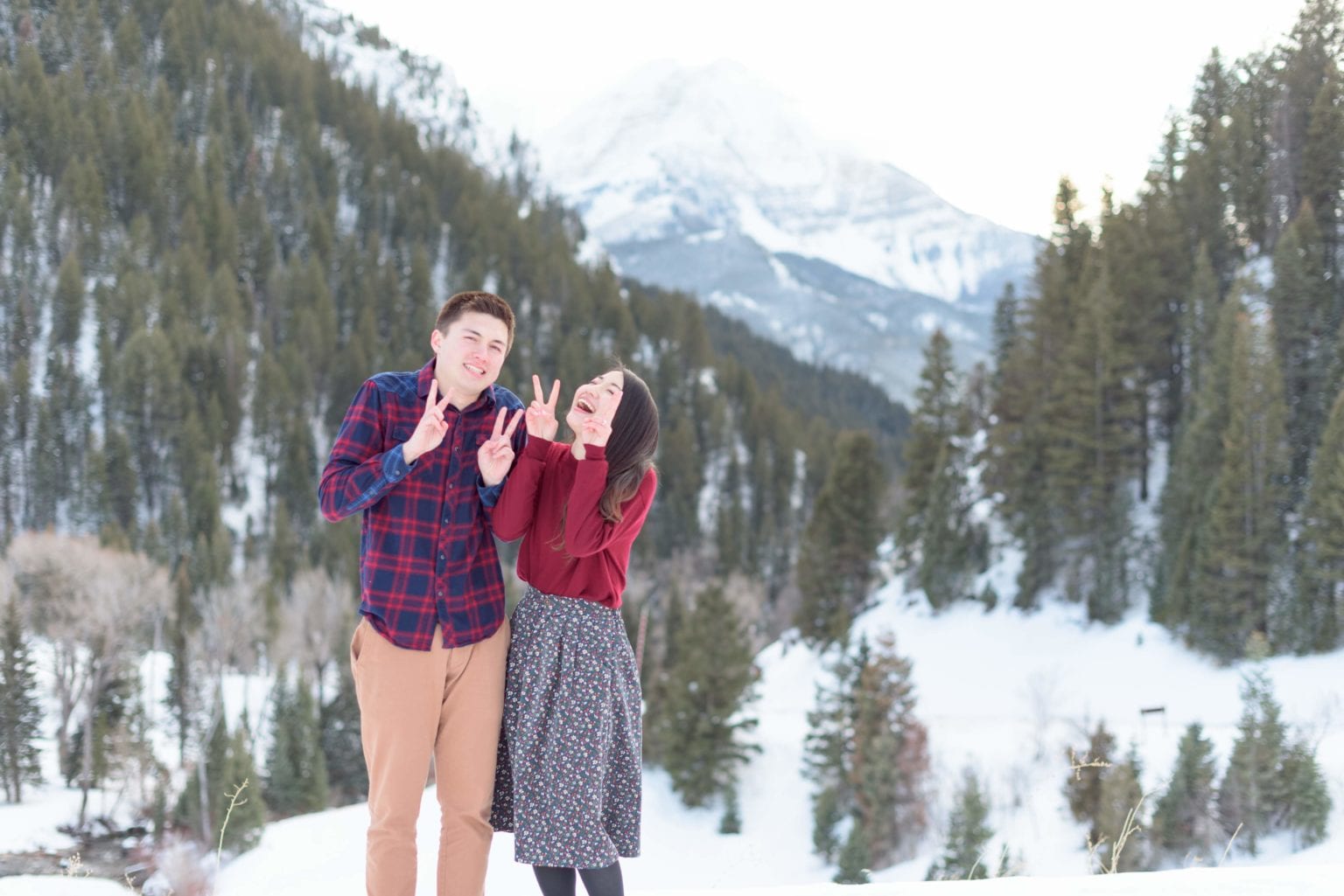 Taking "Snowball Fight" to a New Level! | Savvy Leigh Photography