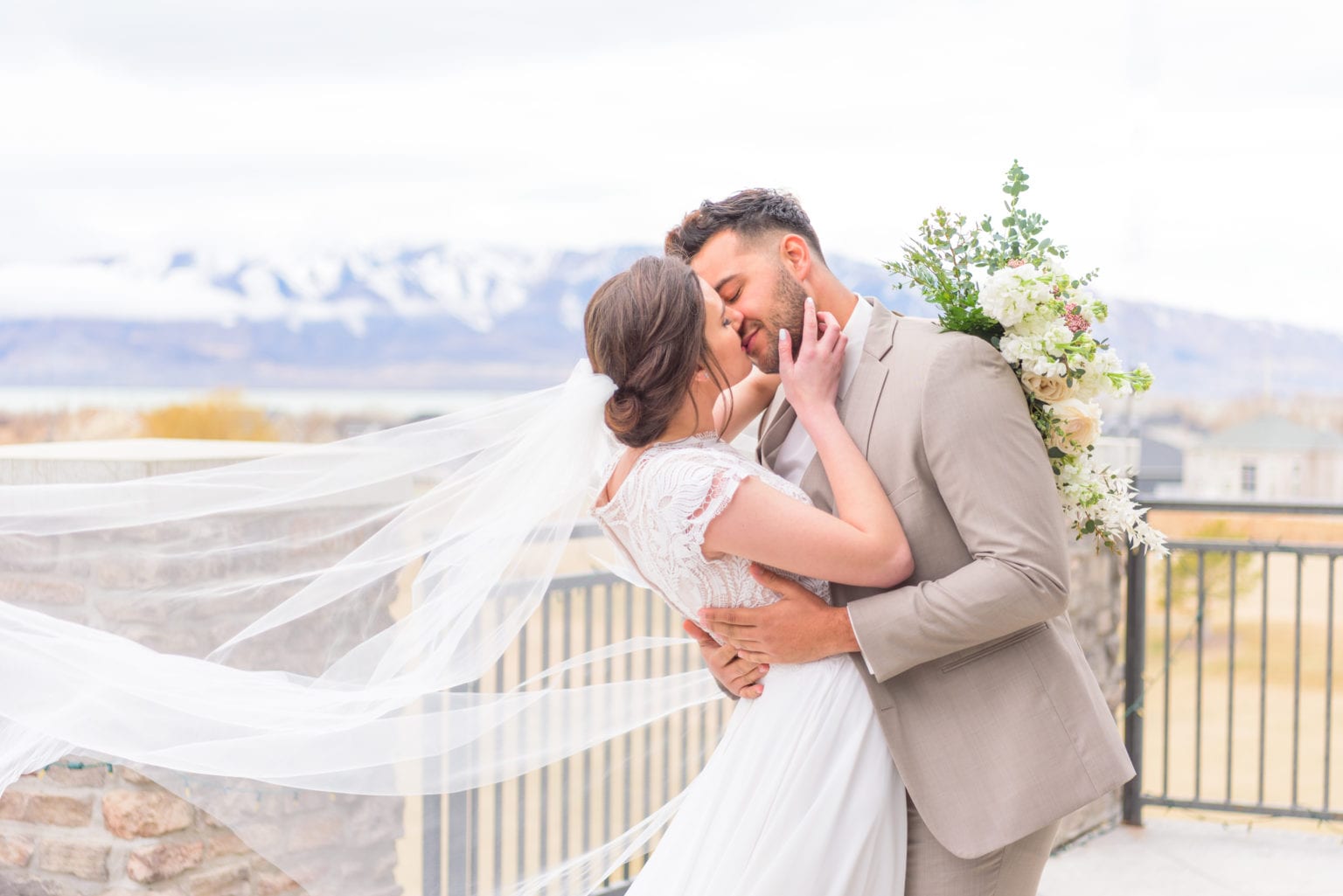 A Gorgeous Couple at Sleepy Ridge in Orem | Savvy Leigh Photography