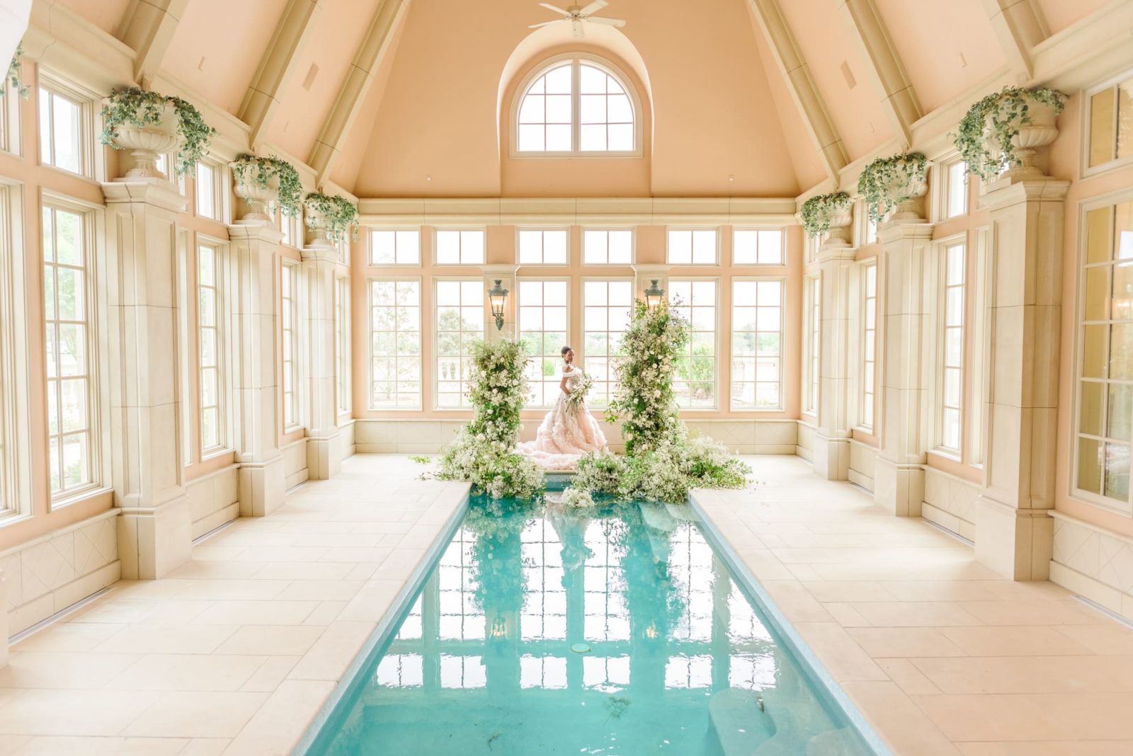 Poolside Picture Ideas for Brides | NC Wedding Photography | Savvy ...