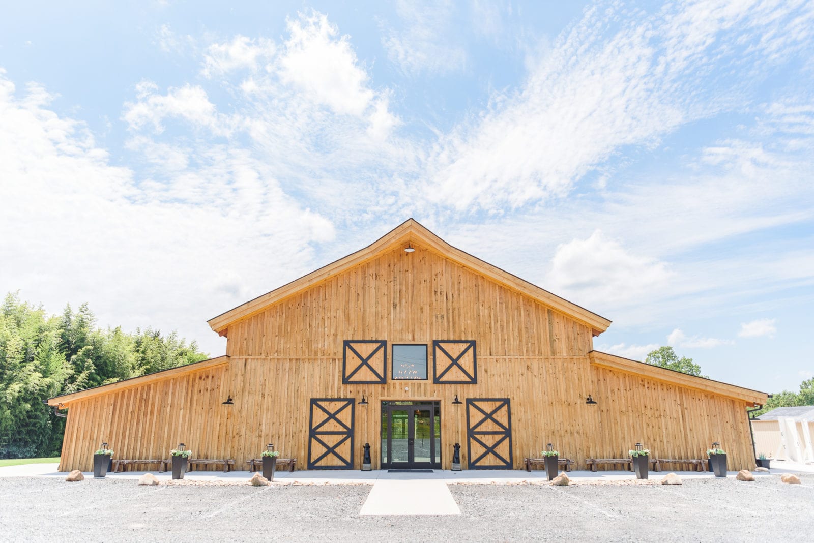 A Tropical Wedding at Camelot Meadows | North Carolina Photography