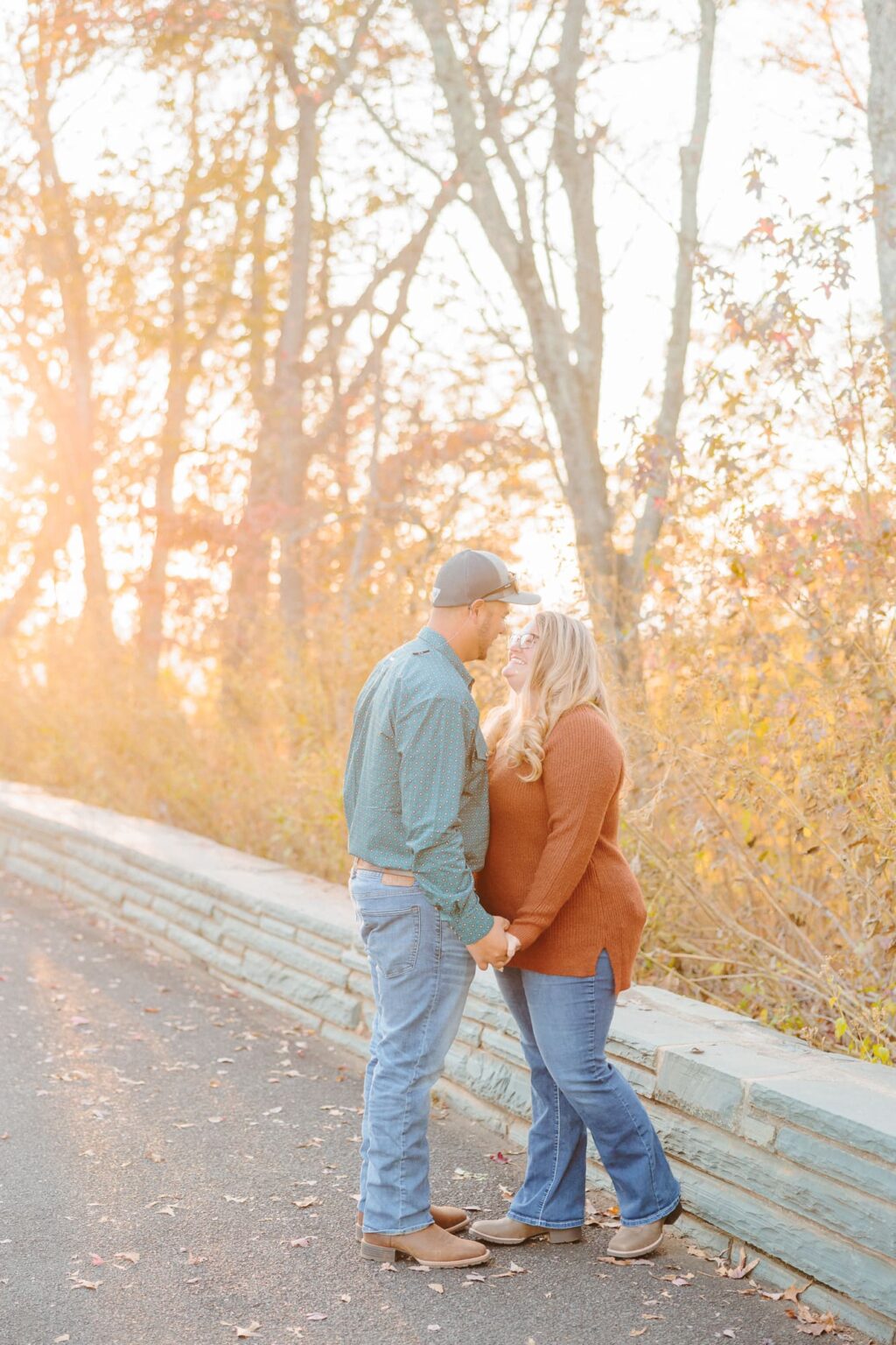 Cozy Fall Engagement Pictures in NC | Savvy Leigh Photography