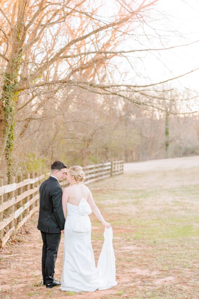 A Cozy Winter Wedding at Green Gables | Savvy Leigh Photography